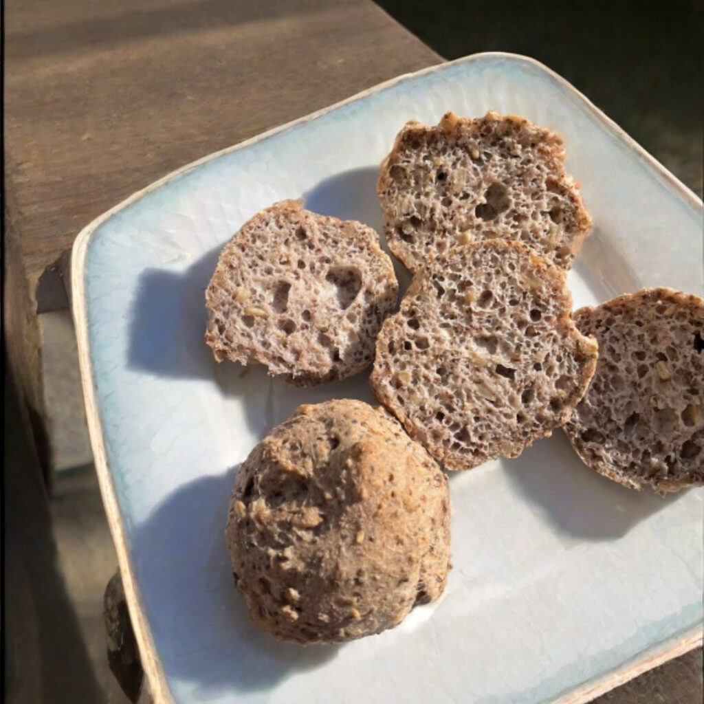 Opskrift: Nemme glutenfri boller uden gær - Så nemt bager du glutenfrit